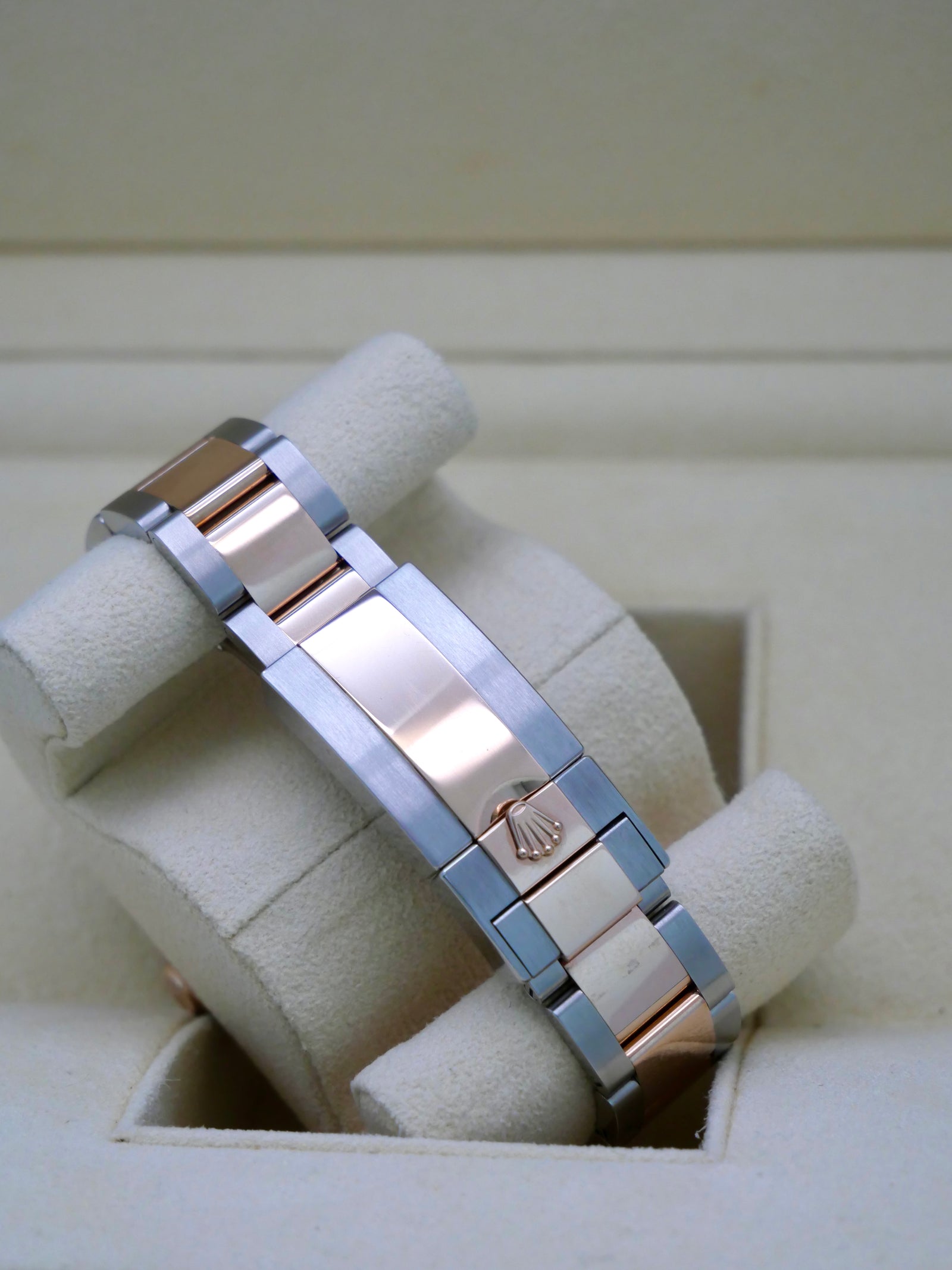 Eon Watches